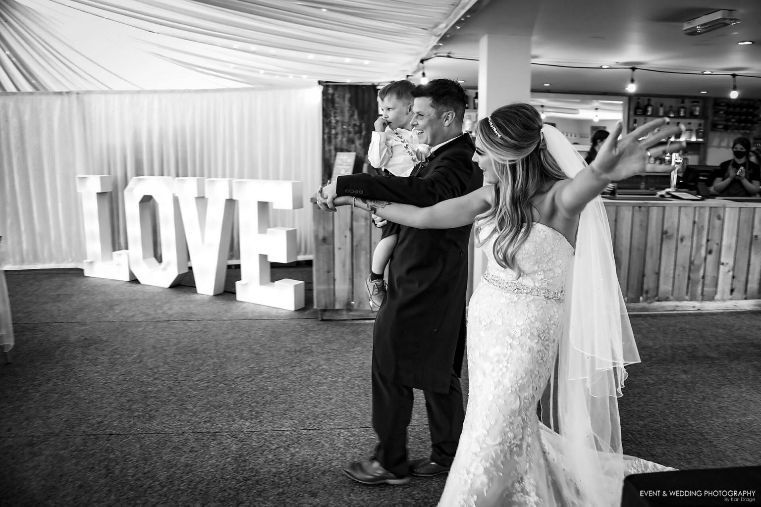 The Granary at Fawsley Wedding Photography