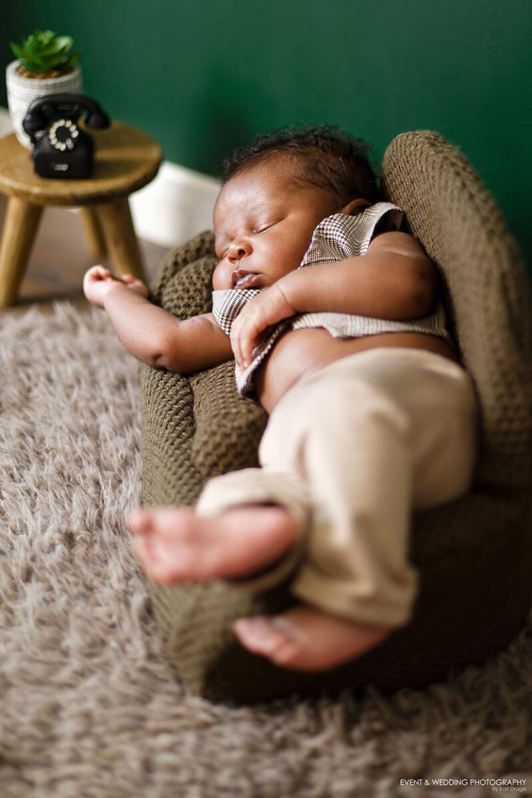 Kettering Newborn Baby Photo Studio: Props - Event and Wedding Photography